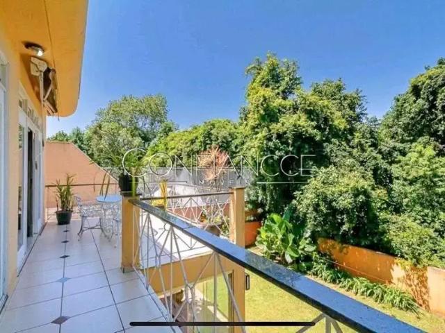 Casa / Sobrado para Venda em Curitiba/PR Vista Alegre 4 Quartos