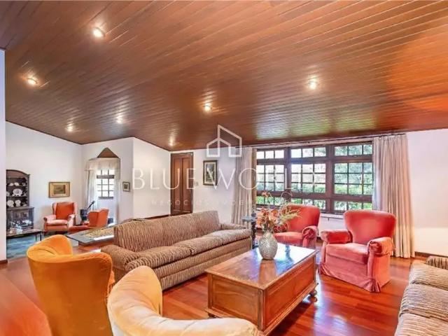 Casa / Sobrado para Venda em Curitiba/PR Vista Alegre 5 Quartos