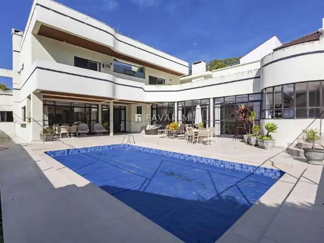 Casa / Sobrado para Venda em Curitiba/PR Vista Alegre 5 Quartos