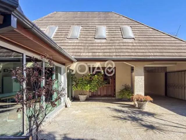 Casa / Sobrado para Venda em Curitiba/PR Vista Alegre 3 Quartos