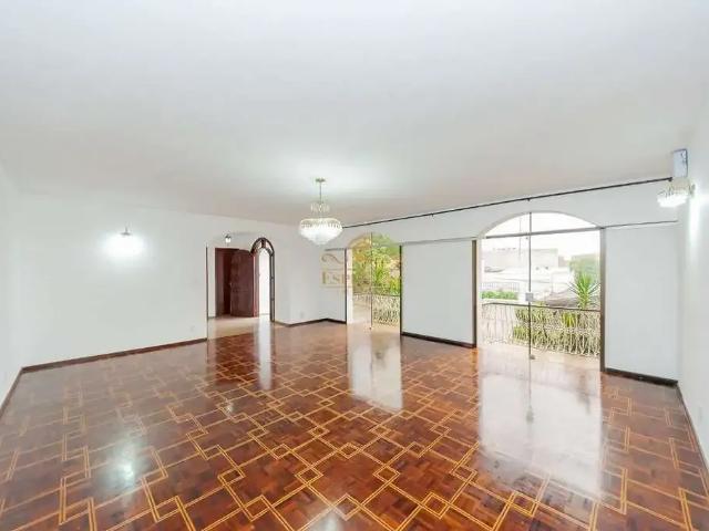 Casa / Sobrado para Venda em Curitiba/PR Vista Alegre 3 Quartos