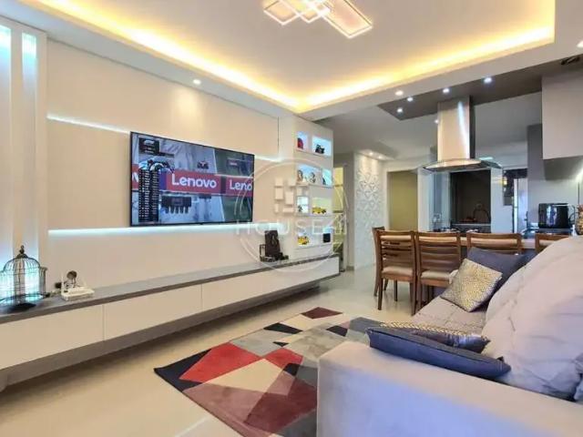 Casa / Sobrado para Venda em Curitiba/PR Xaxim 2 Quartos