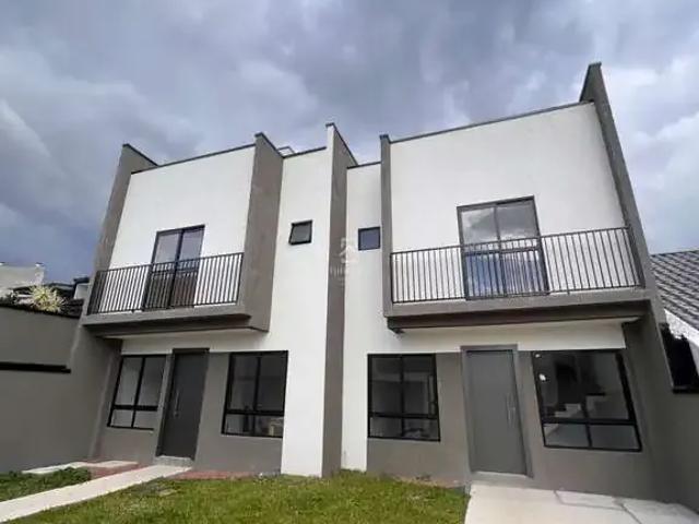 Casa / Sobrado para Venda em Curitiba/PR Xaxim 3 Quartos