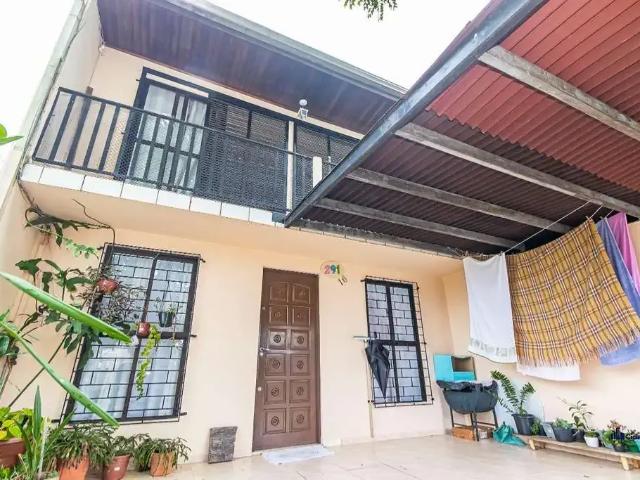 Casa / Sobrado para Venda em Curitiba/PR Xaxim 3 Quartos