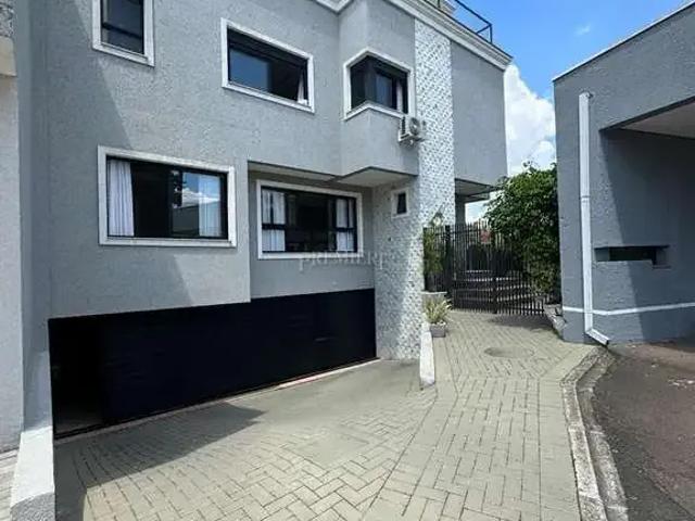 Casa / Sobrado para Venda em Curitiba/PR Xaxim 3 Quartos