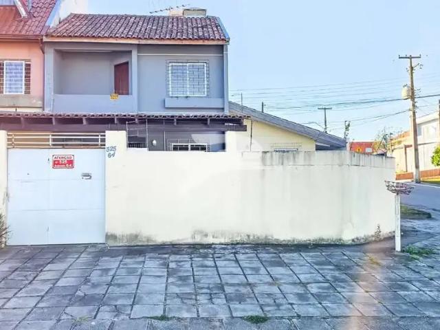 Casa / Sobrado para Venda em Curitiba/PR Xaxim 3 Quartos