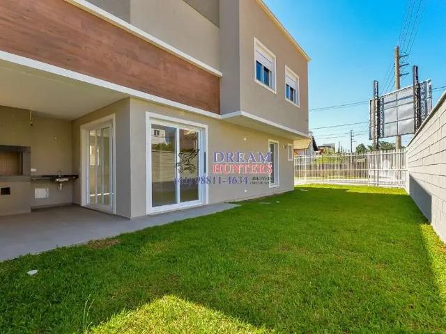 Casa / Sobrado para Venda em Curitiba/PR Xaxim 4 Quartos