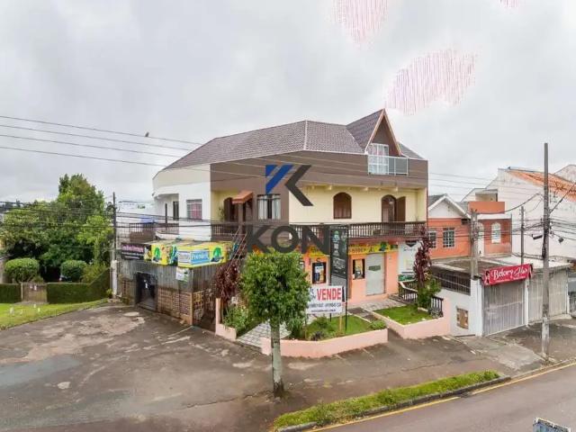 Casa / Sobrado para Venda em Curitiba/PR Xaxim 4 Quartos