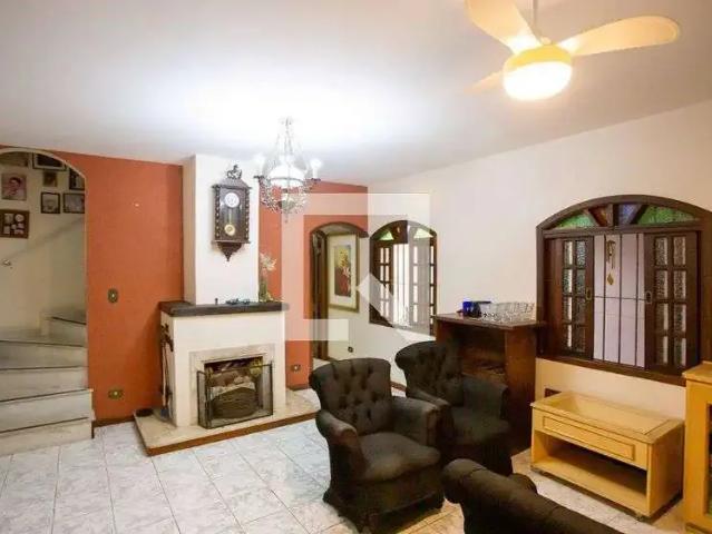 Casa / Sobrado para Venda em Diadema/SP Centro 4 Quartos
