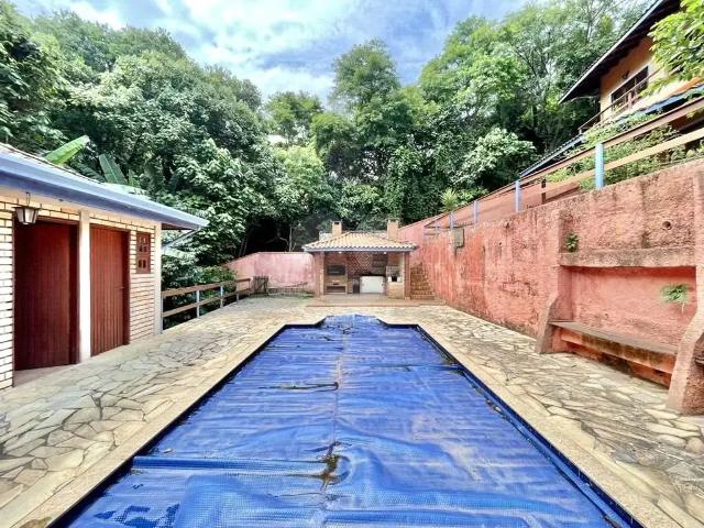 Casa / Sobrado para Venda em Diadema/SP Taboão 5 Quartos