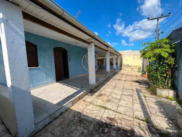 Casa / Sobrado para Venda em Dias D'Ávila/BA Centro 4 Quartos