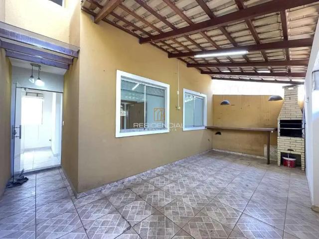 Casa / Sobrado para Venda em Divinópolis/MG Manoel Valinhas 3 Quartos