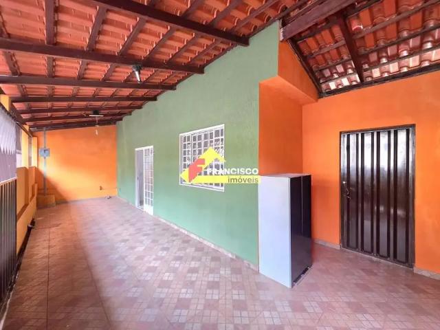 Casa / Sobrado para Venda em Divinópolis/MG Manoel Valinhas 3 Quartos