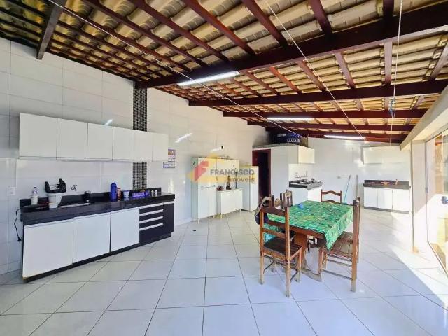 Casa / Sobrado para Venda em Divinópolis/MG Nossa Senhora de Lourdes 3 Quartos