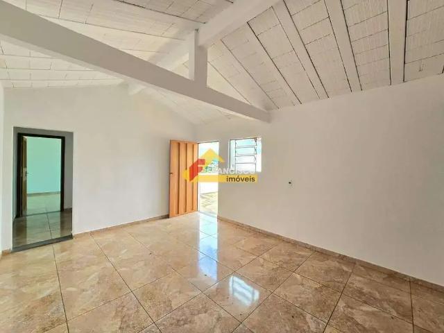 Casa / Sobrado para Venda em Divinópolis/MG Das Oliveiras 1 Quartos