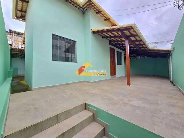 Casa / Sobrado para Venda em Divinópolis/MG Alvorada 3 Quartos