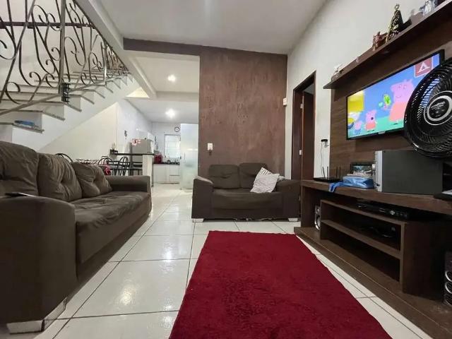 Casa / Sobrado para Venda em Divinópolis/MG Antônio Fonseca 2 Quartos