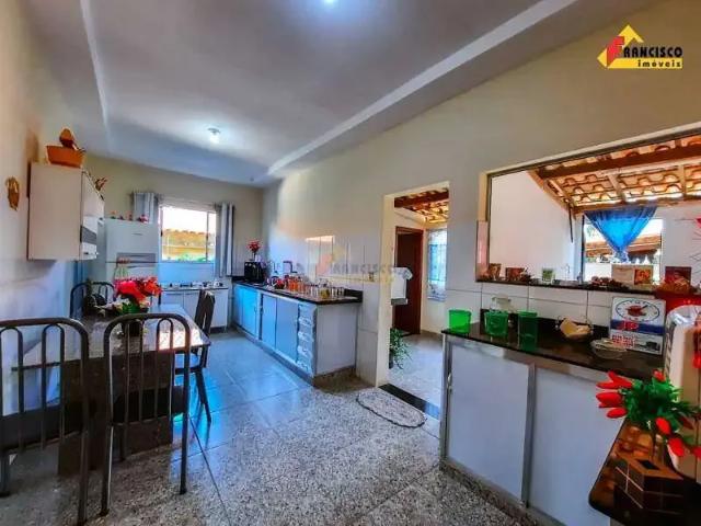 Casa / Sobrado para Venda em Divinópolis/MG Belo Vale 4 Quartos