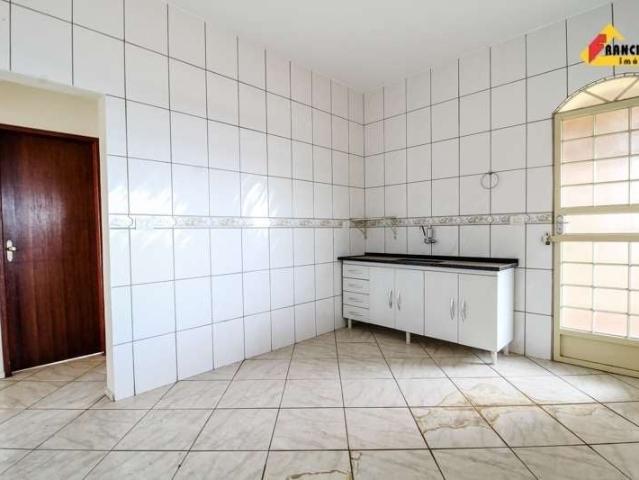 Casa / Sobrado para Venda em Divinópolis/MG Campina Verde 3 Quartos