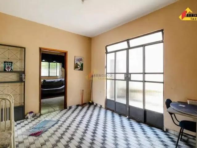 Casa / Sobrado para Venda em Divinópolis/MG Catalão 3 Quartos