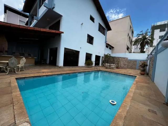Casa / Sobrado para Venda em Divinópolis/MG Centro 4 Quartos