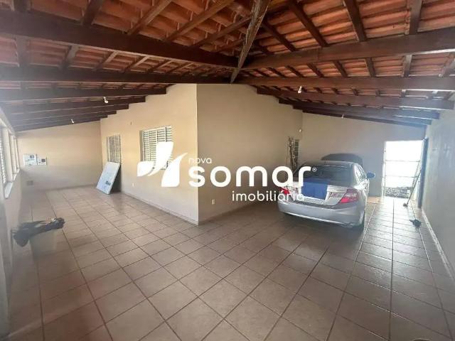 Casa / Sobrado para Venda em Divinópolis/MG Doutor José Thomaz 3 Quartos