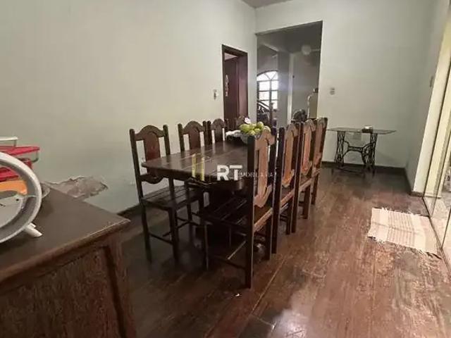 Casa / Sobrado para Venda em Divinópolis/MG Esplanada 5 Quartos