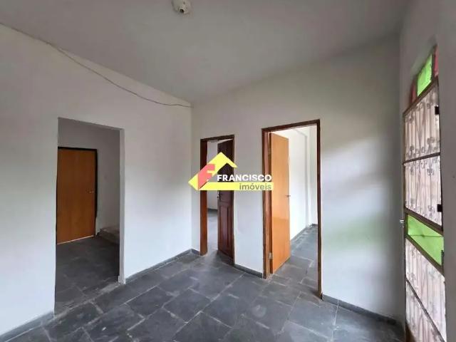 Casa / Sobrado para Venda em Divinópolis/MG Esplanada 2 Quartos