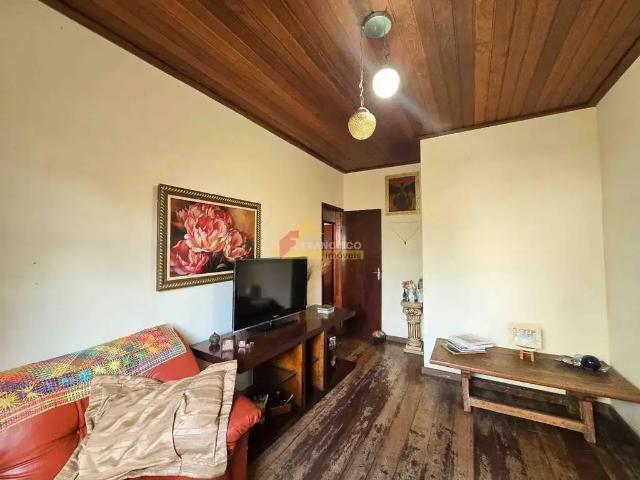 Casa / Sobrado para Venda em Divinópolis/MG Esplanada 3 Quartos