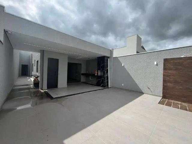 Casa / Sobrado para Venda em Divinópolis/MG Fábio Notini 3 Quartos