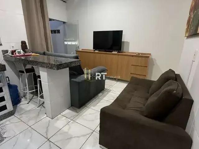 Casa / Sobrado para Venda em Divinópolis/MG Floresta 3 Quartos