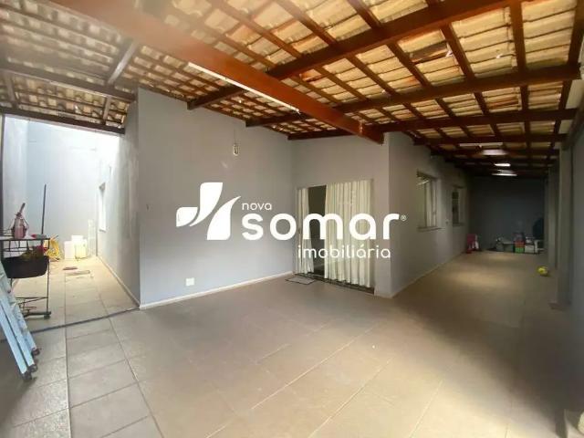 Casa / Sobrado para Venda em Divinópolis/MG Halin Souki 4 Quartos