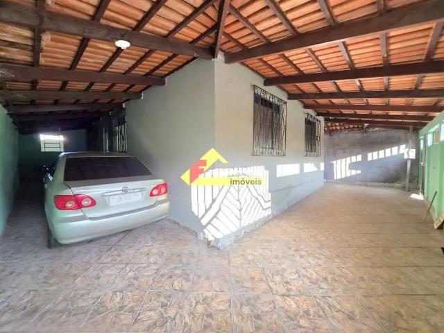 Casa / Sobrado para Venda em Divinópolis/MG Icaraí 3 Quartos