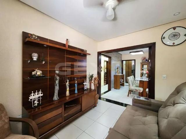 Casa / Sobrado para Venda em Divinópolis/MG Jardim das Acácias 3 Quartos