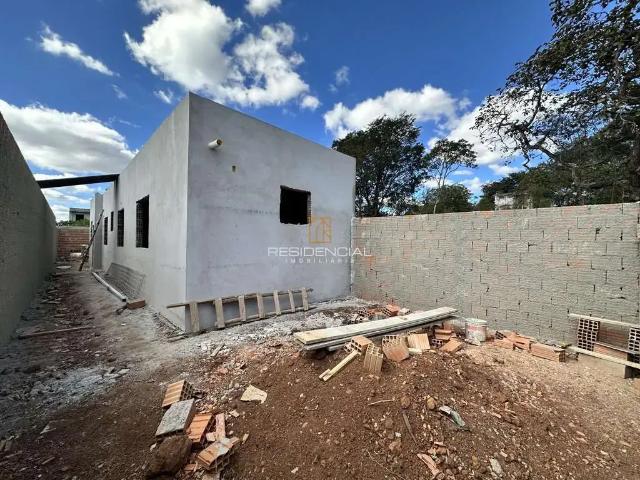 Casa / Sobrado para Venda em Divinópolis/MG Jardim das Acácias 3 Quartos