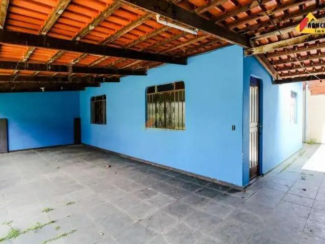 Casa / Sobrado para Venda em Divinópolis/MG Paraíso 3 Quartos