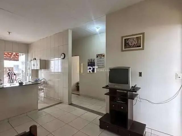 Casa / Sobrado para Venda em Divinópolis/MG Rancho Alegre 3 Quartos