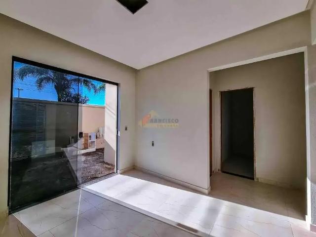 Casa / Sobrado para Venda em Divinópolis/MG Realengo 3 Quartos