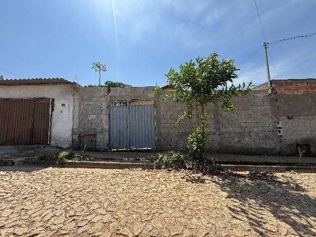 Casa / Sobrado para Venda em Divinópolis/MG Residencial São Frei Galvão 2 Quartos