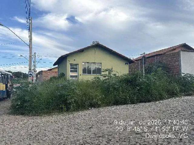 Casa / Sobrado para Venda em Divinópolis/MG Residencial São Frei Galvão 2 Quartos