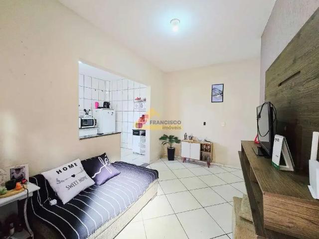 Casa / Sobrado para Venda em Divinópolis/MG São Lucas 2 Quartos