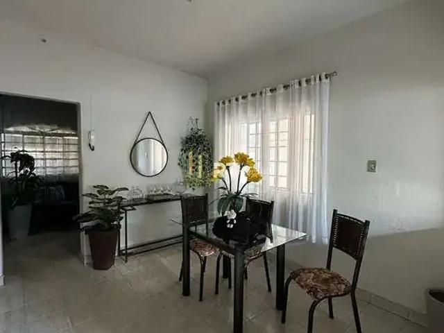 Casa / Sobrado para Venda em Divinópolis/MG São Lucas 3 Quartos