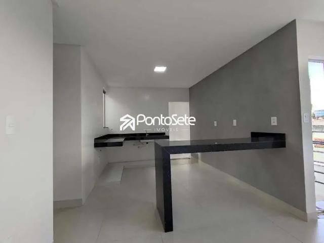 Casa / Sobrado para Venda em Divinópolis/MG São Roque 3 Quartos