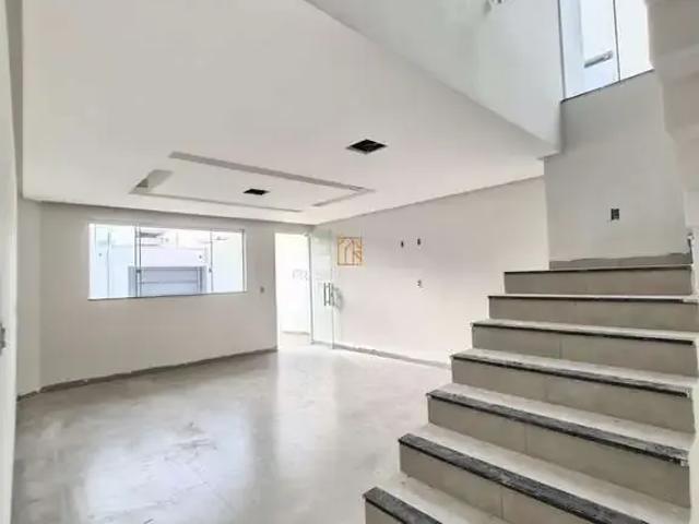 Casa / Sobrado para Venda em Divinópolis/MG São Roque 3 Quartos