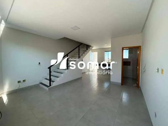 Casa / Sobrado para Venda em Divinópolis/MG Sagrada Família 3 Quartos