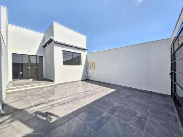 Casa / Sobrado para Venda em Divinópolis/MG Sagrada Família 3 Quartos