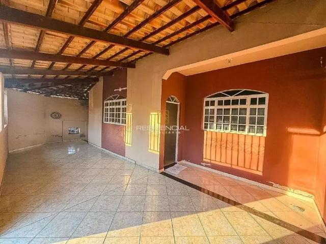 Casa / Sobrado para Venda em Divinópolis/MG Santa Tereza 3 Quartos