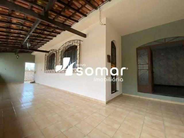 Casa / Sobrado para Venda em Divinópolis/MG Santa Tereza 3 Quartos
