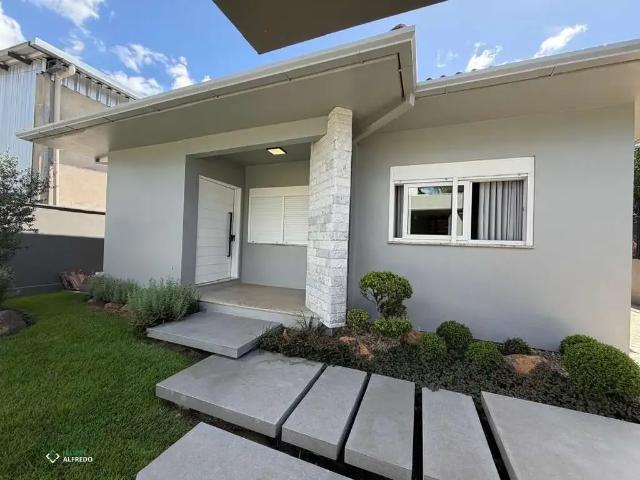 Casa / Sobrado para Venda em Dois Irmãos/RS Travessão 4 Quartos