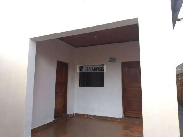 Casa / Sobrado para Venda em Dumont/SP Centro 3 Quartos